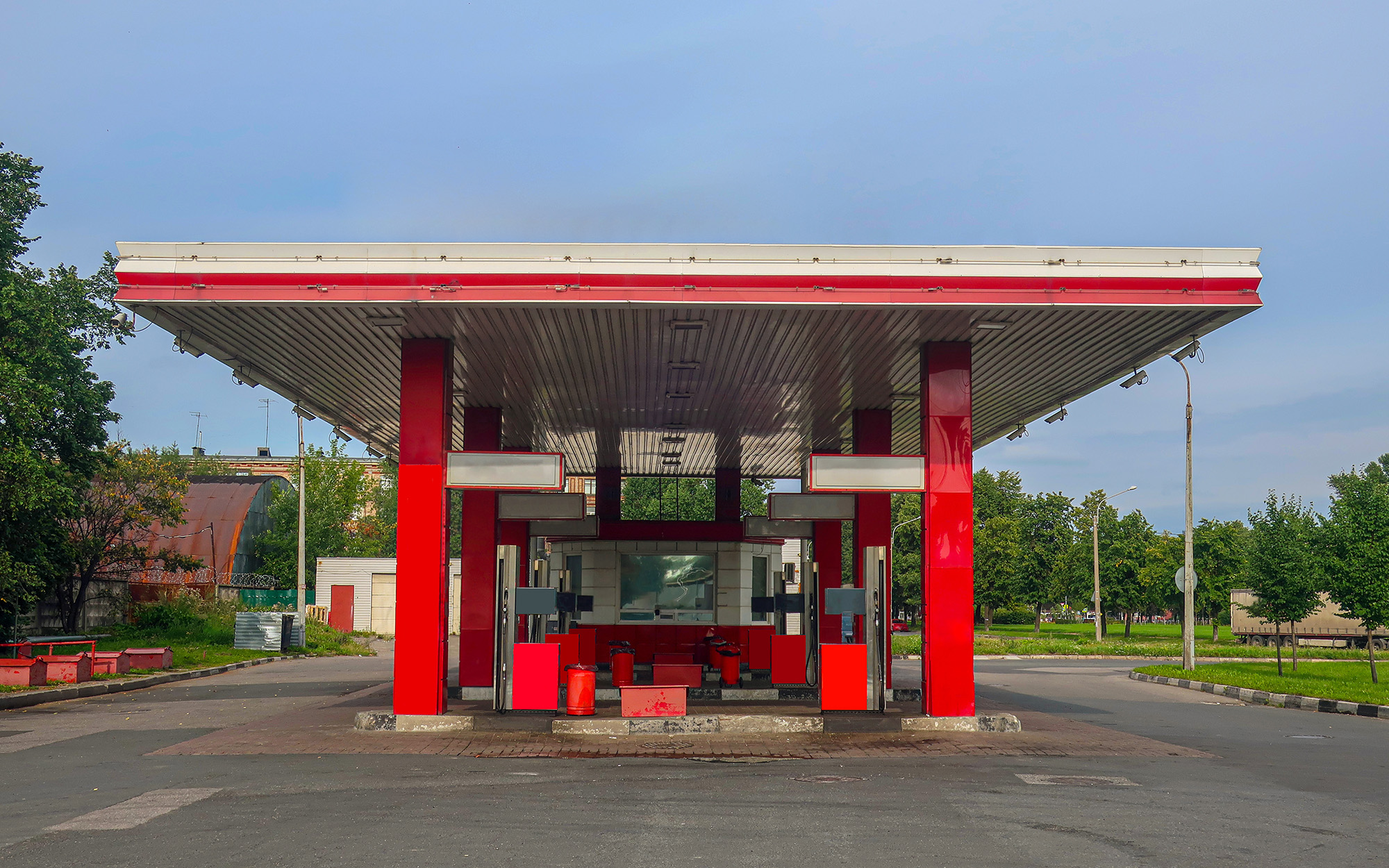 Gas Station Canopy Repair Planning for Multi-Location Chains